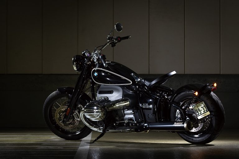 BMW R18 BOBBER CUSTOM – BMWBIKES
