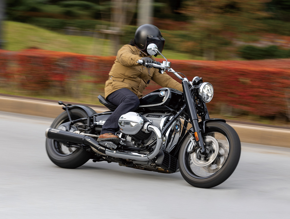 BMW R18 BOBBER CUSTOM – BMWBIKES